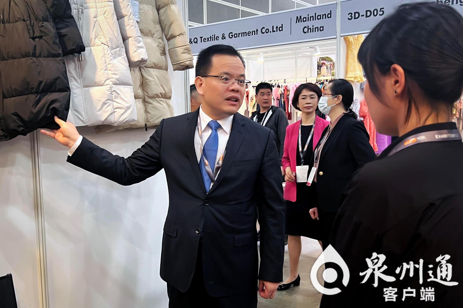 蔡战胜参加泉州国潮品牌企业优品发布会并与香港贸发局座谈 领导活动 蔡战胜 市长 市政府领导 政府信息公开 政务公开 泉州市人民政府